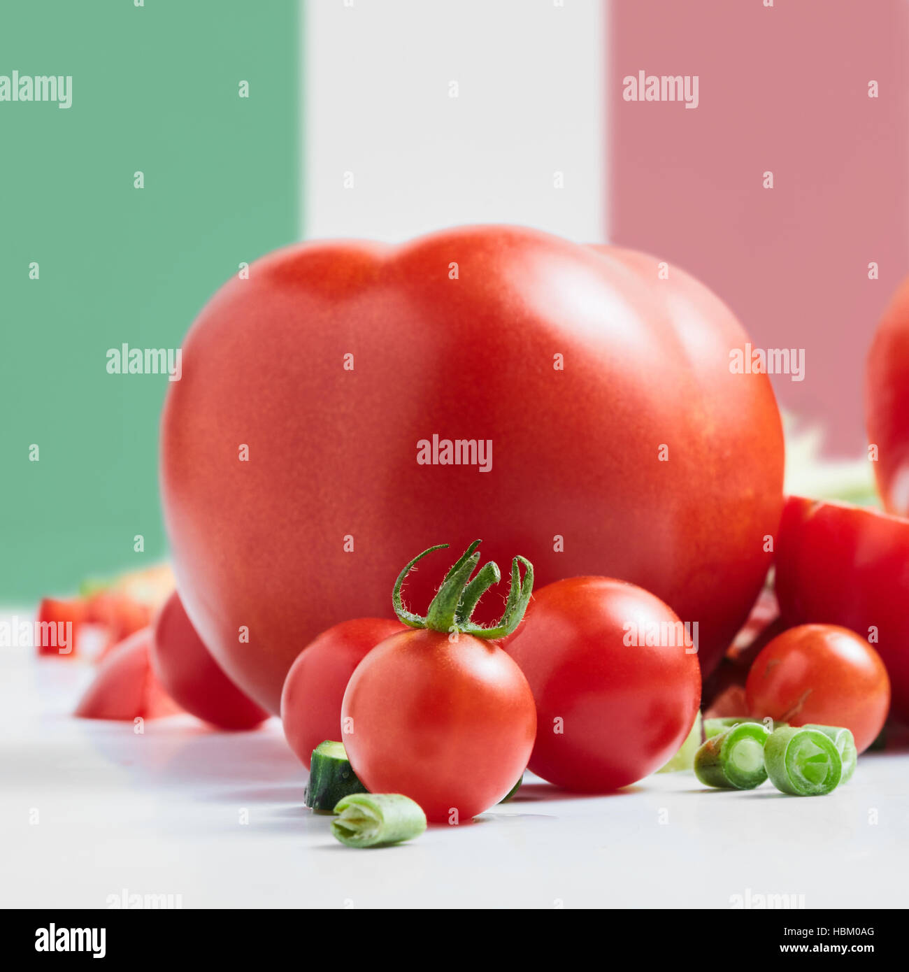 Traditional Italian flag with tomatoes Stock Photo - Alamy
