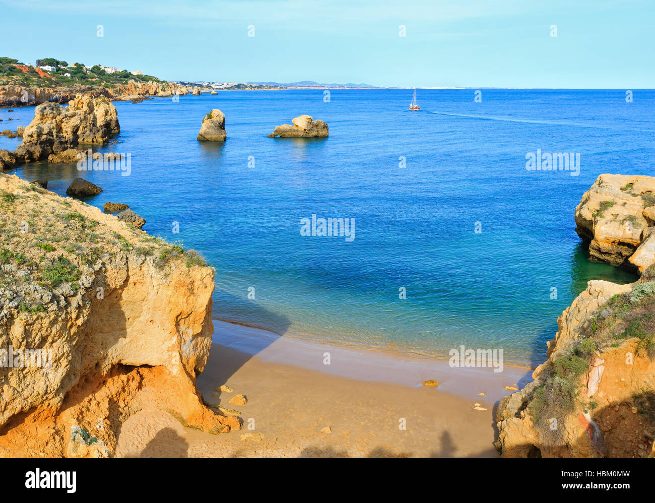 Algarve albufeira strand sommer hi-res stock photography and images - Alamy