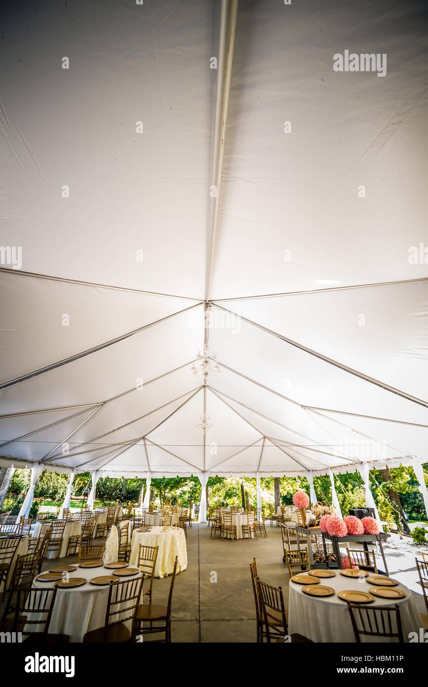 Event setup hi-res stock photography and images - Alamy