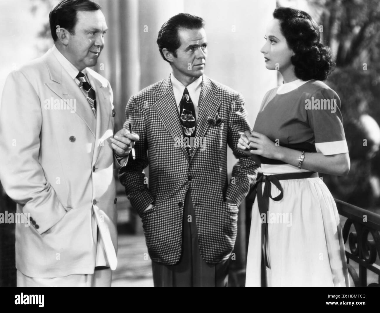 DARK WATERS, from left: Thomas Mitchell, Elisha Cook, Merle Oberon ...