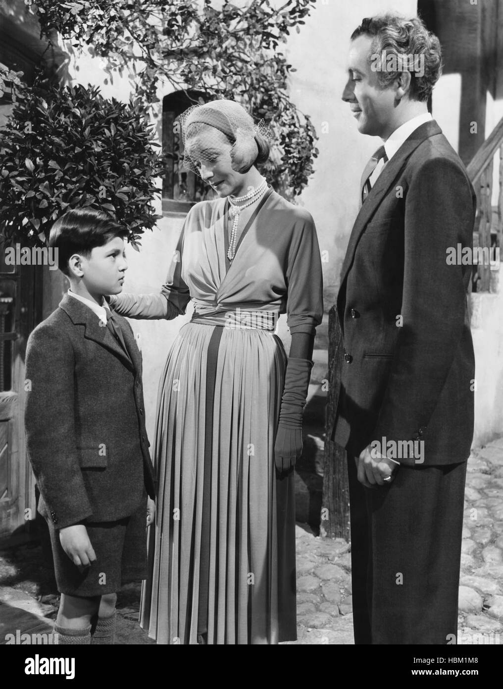 THE DANCING YEARS, from left: Jeremy Spenser, Gisele Preville, Dennis ...