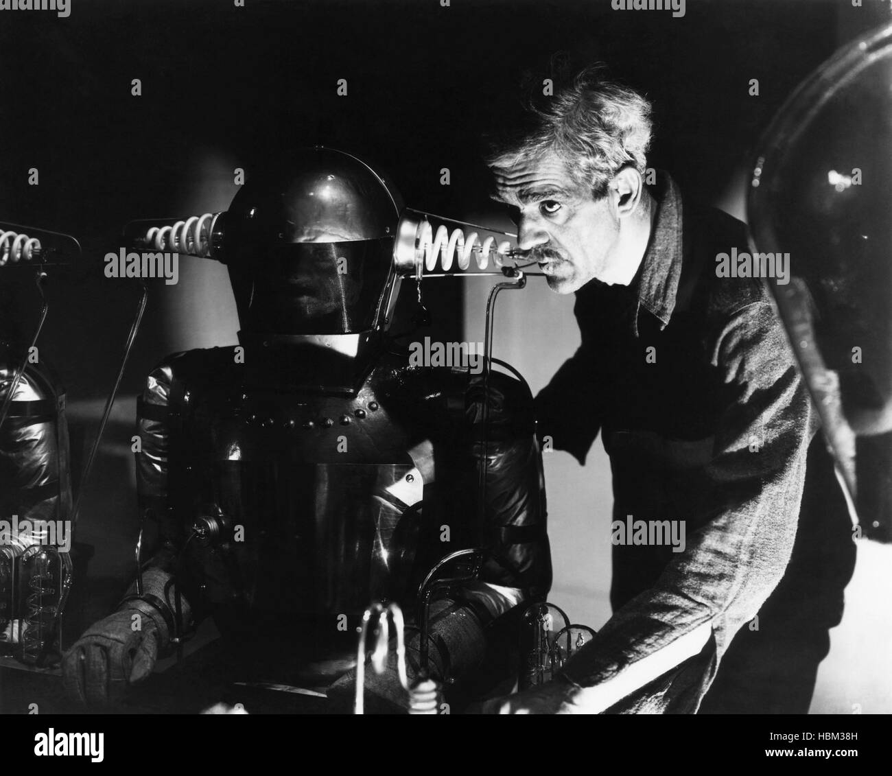 THE DEVIL COMMANDS, Boris Karloff, 1941 Stock Photo - Alamy