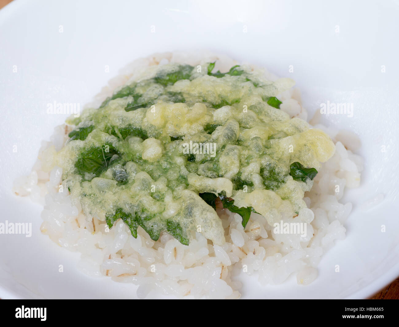 Japanese cuisine, fried Macrophyll on the rice called a Tendon in ...