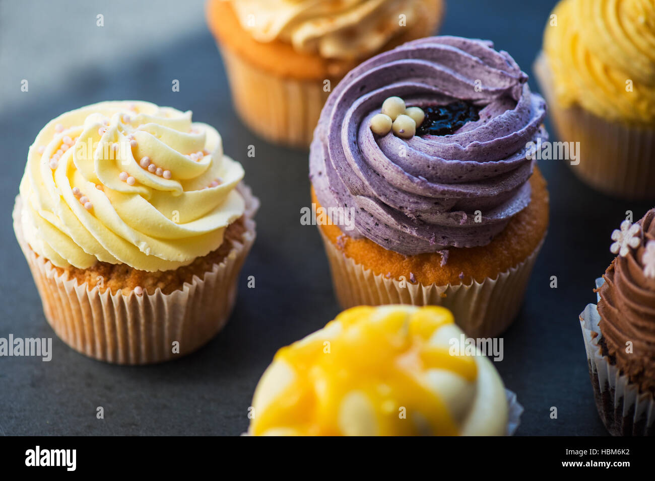 Cupcakes desert cream Stock Photo - Alamy