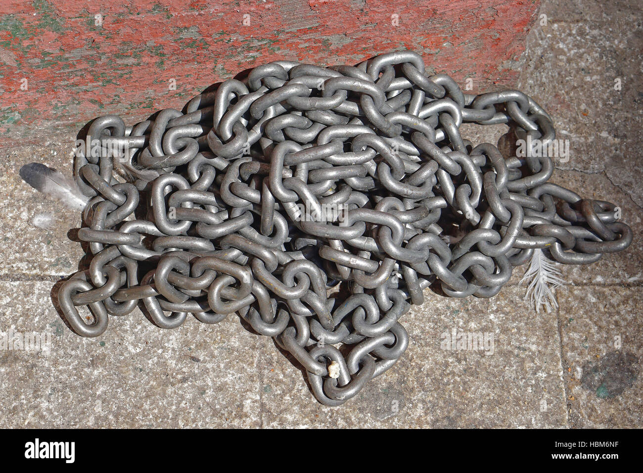 Pile of chains Stock Photo - Alamy