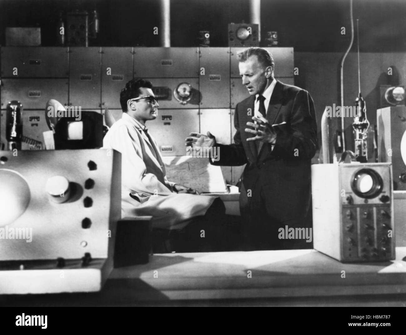 THE COSMIC MAN, from left: Walter Maslow, Bruce Bennett, 1959 Stock ...