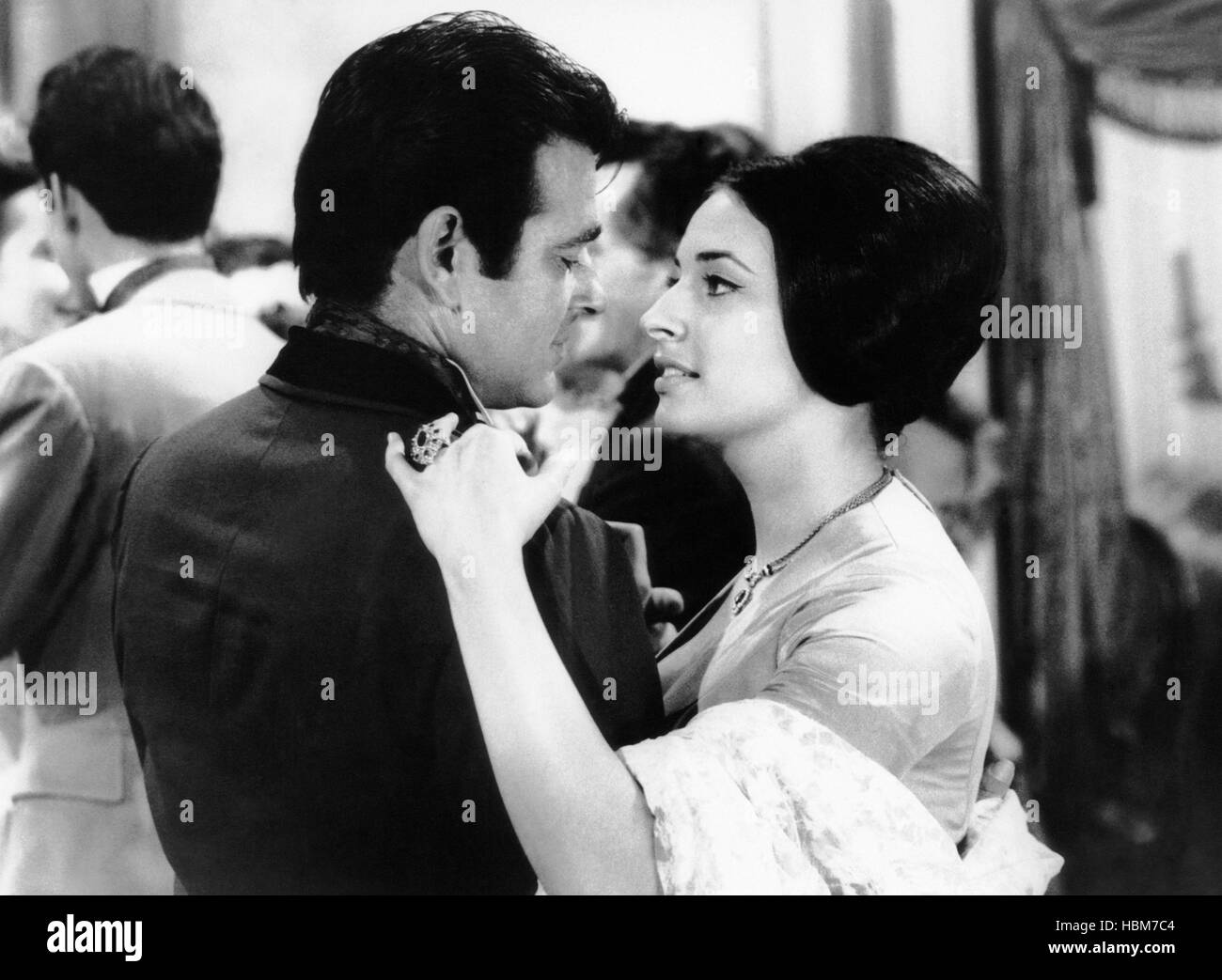 THE COMANCHEROS, from left, Stuart Whitman, Ina Balin, 1961, TM and ...
