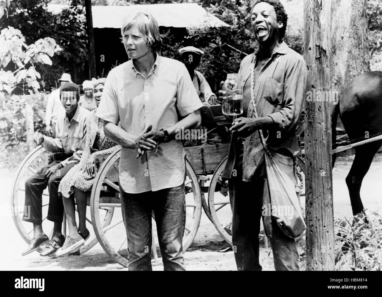 CONRACK, from left, Jon Voight, Paul Winfield, 1974, ©20th Century Fox ...