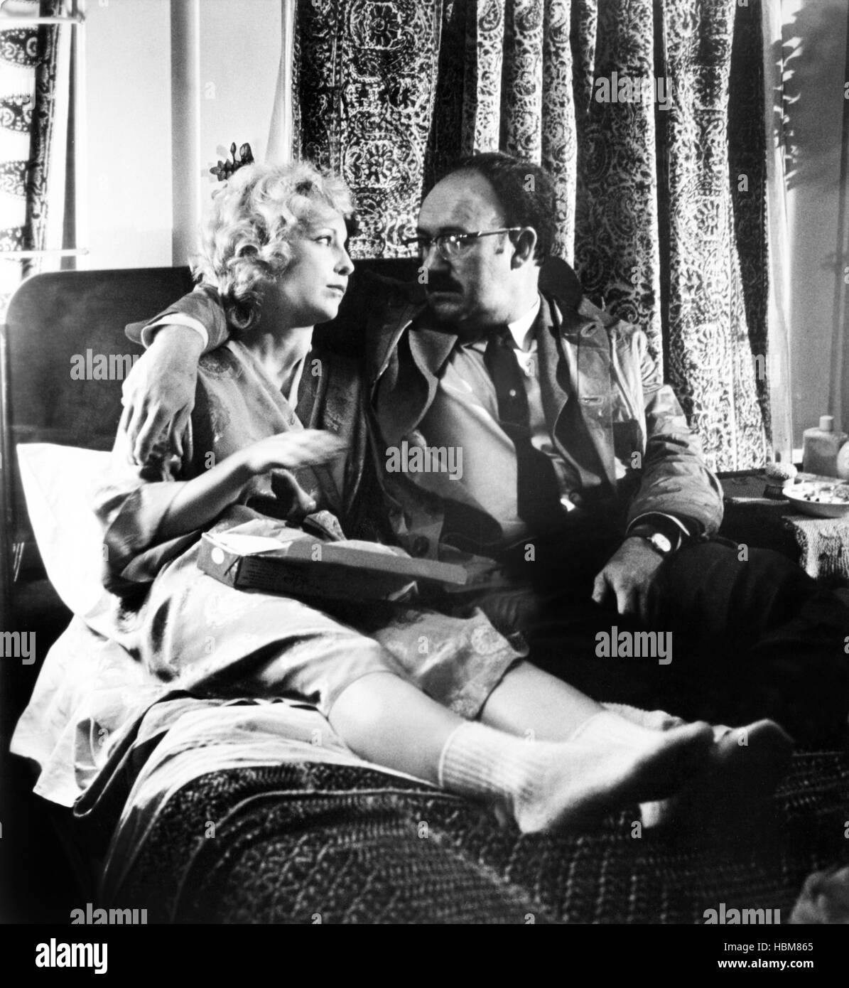 THE CONVERSATION, l-r: Teri Garr, Gene Hackman, 1974 Stock Photo - Alamy