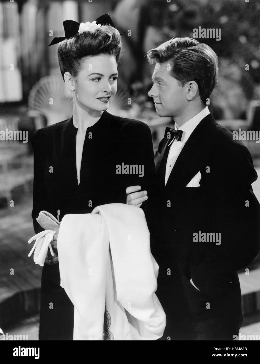 THE COURTSHIP OF ANDY HARDY, from left: Donna Reed, Mickey Rooney, 1942 ...