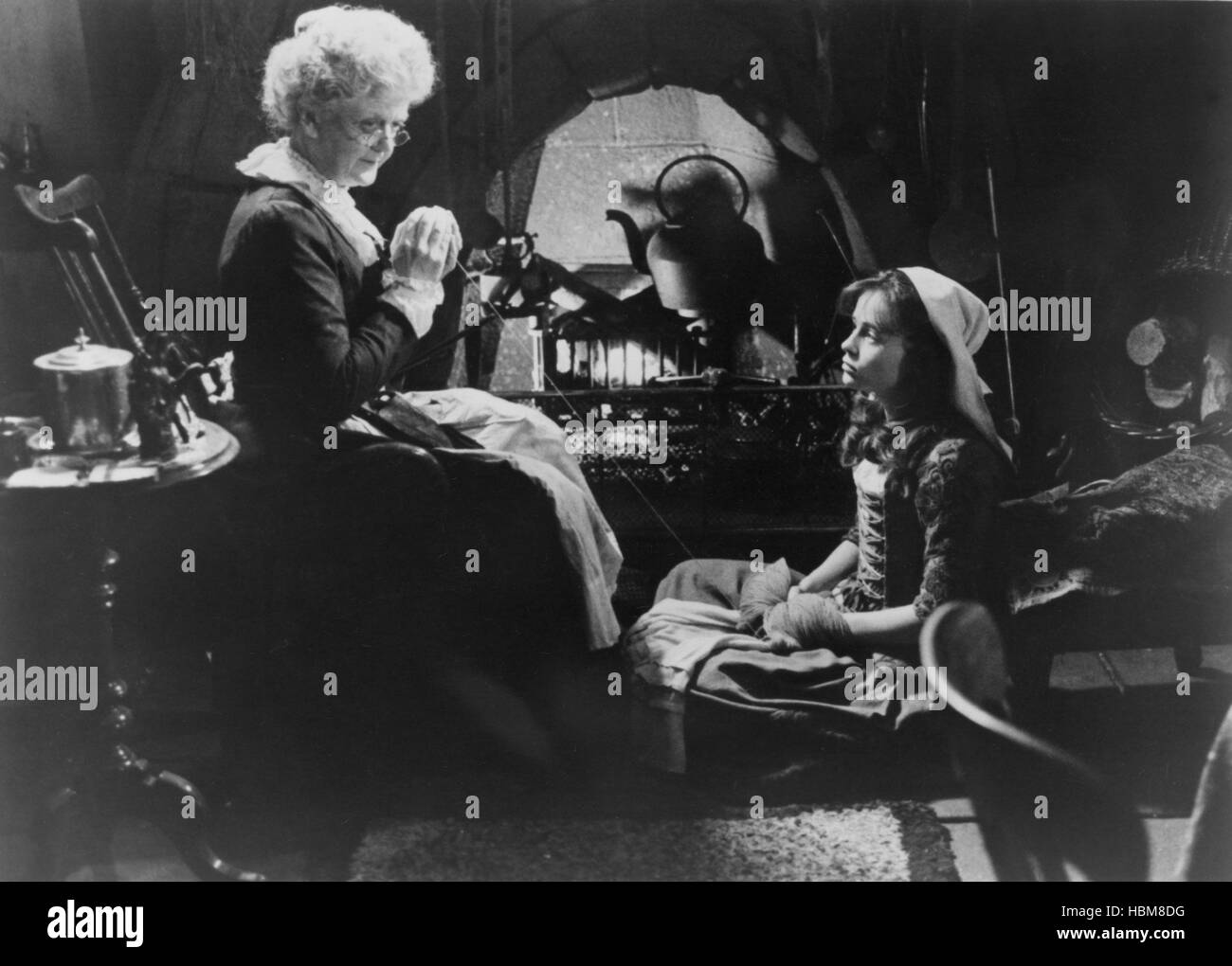 COMPANY OF WOLVES, THE, Angela Lansbury & Sarah Patterson, 1984 Stock ...