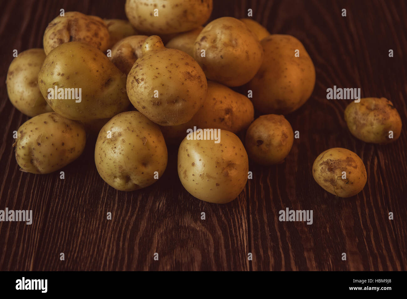 Freshly grown potato hi-res stock photography and images - Alamy