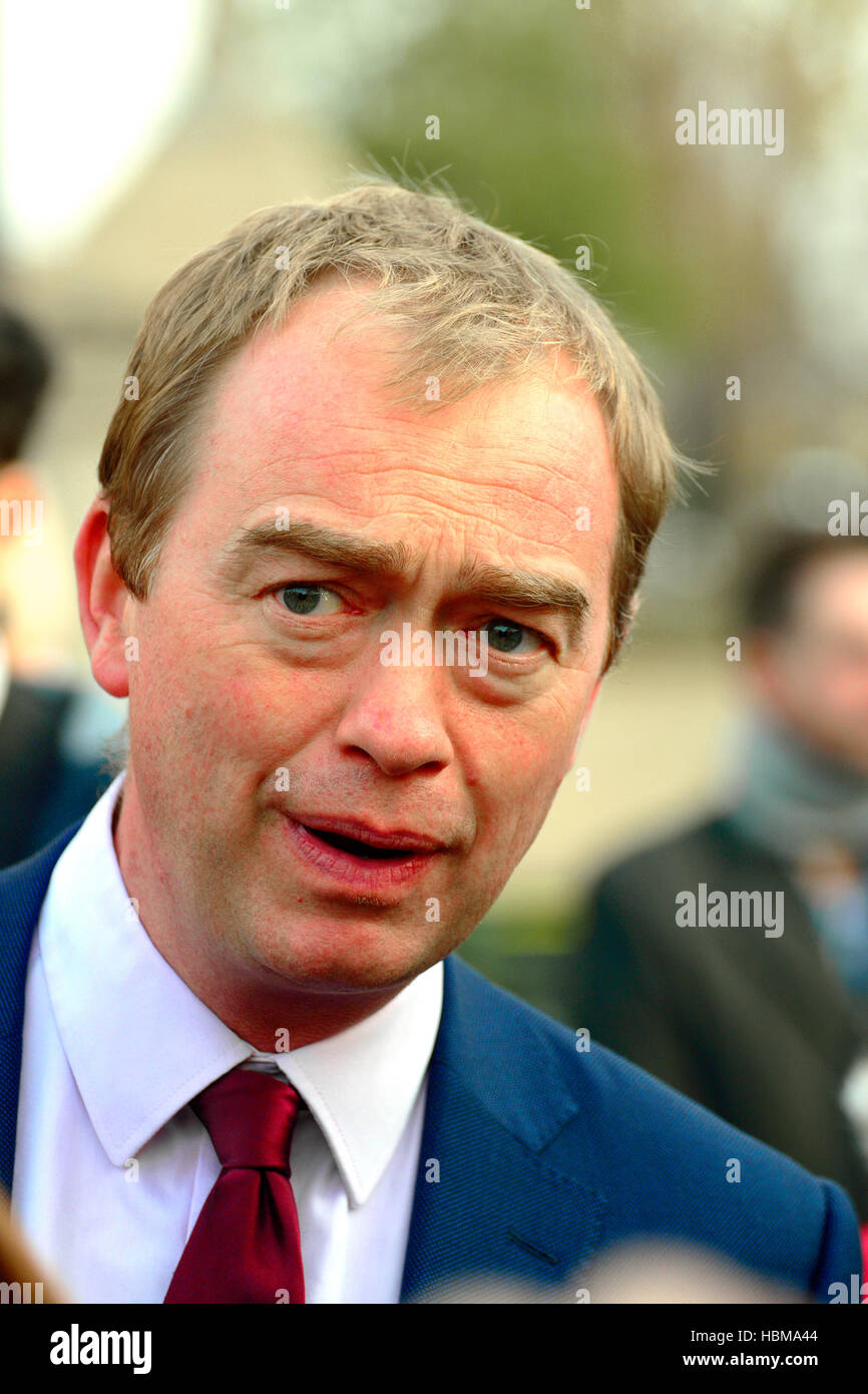 Liberal democrat mp hi-res stock photography and images - Alamy