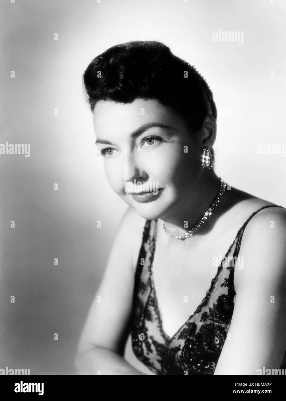 DAMN CITIZEN, Lynn Bari, 1958 Stock Photo - Alamy