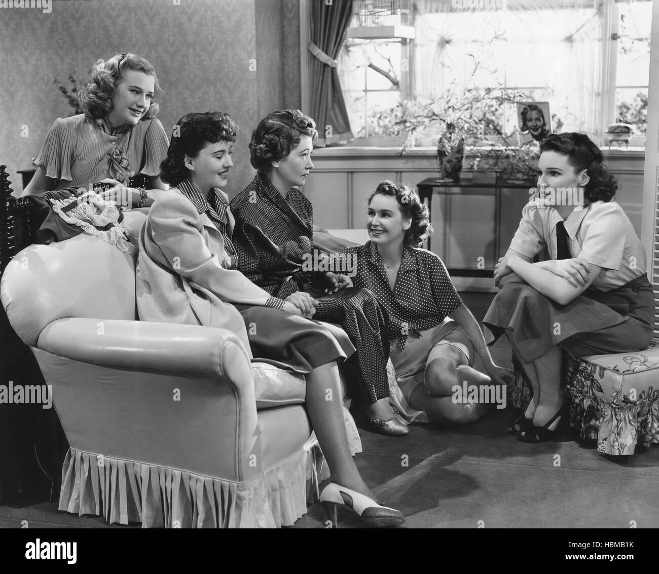 DAUGHTERS COURAGEOUS, Priscilla Lane, Gale Page, Fay Bainter, Rosemary ...