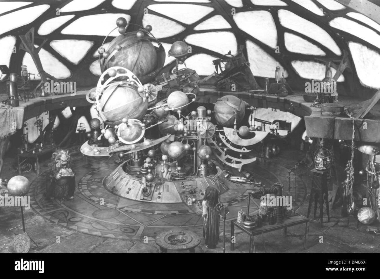 THE DARK CRYSTAL, Aughra and Jen in the observatory, 1982, (c)Universal ...