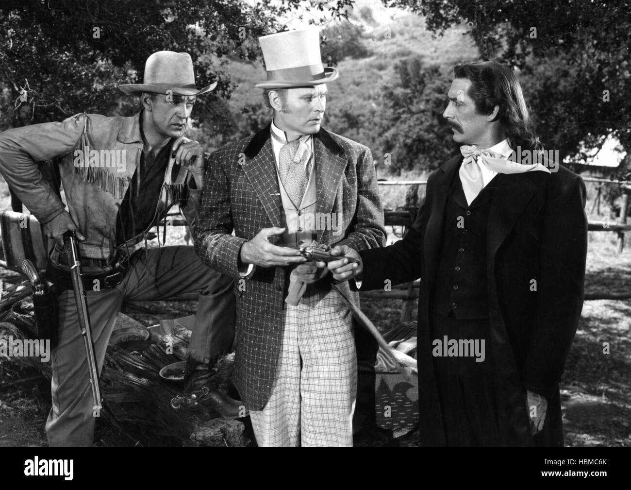 DALLAS, Gary Cooper, Leif Erickson, Reed Hadley, 1950 Stock Photo - Alamy