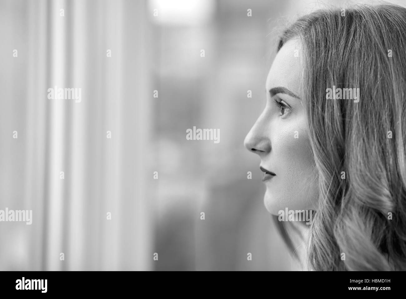 Woman silhouette sad Black and White Stock Photos & Images - Alamy