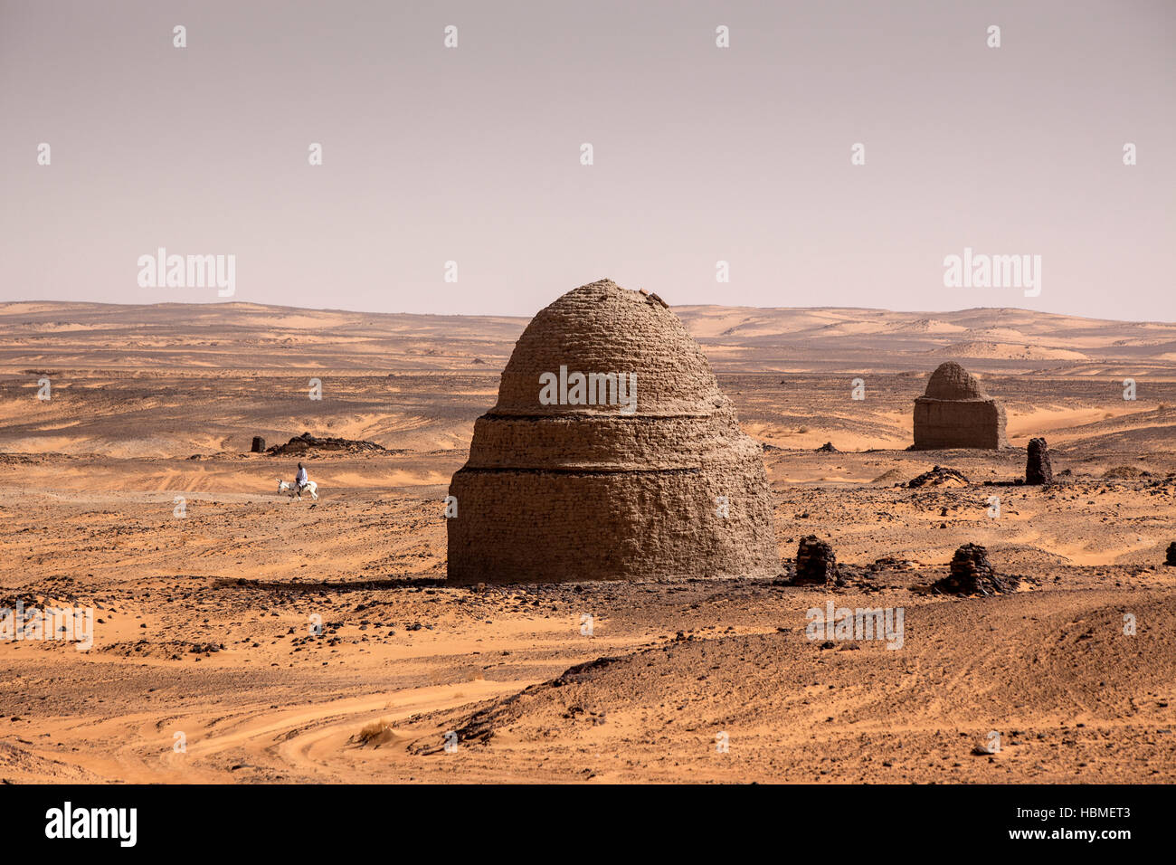 Old dongola hi-res stock photography and images - Alamy