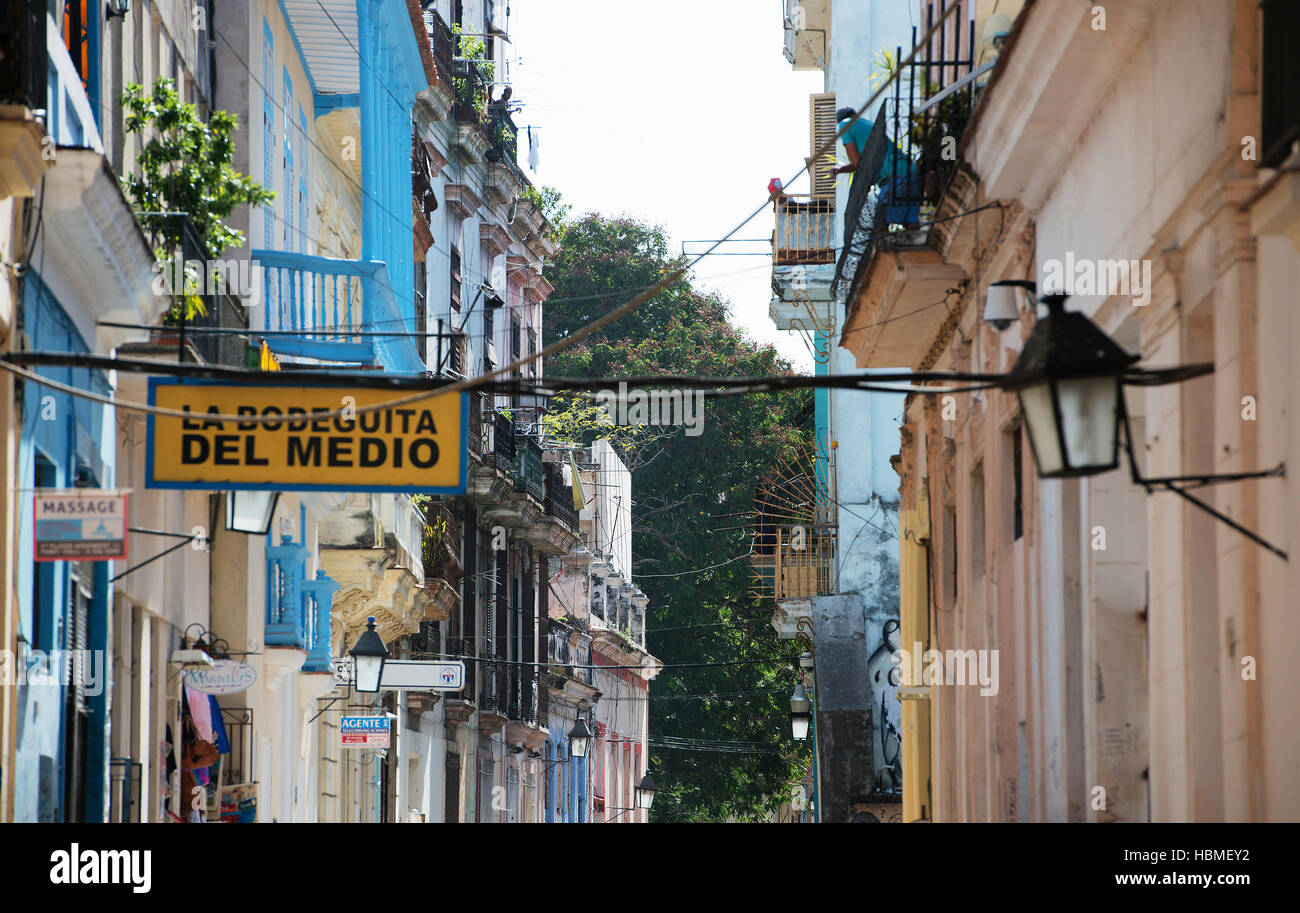 Hemingway Bar Floridita in Havana Cuba Stock Photo - Alamy