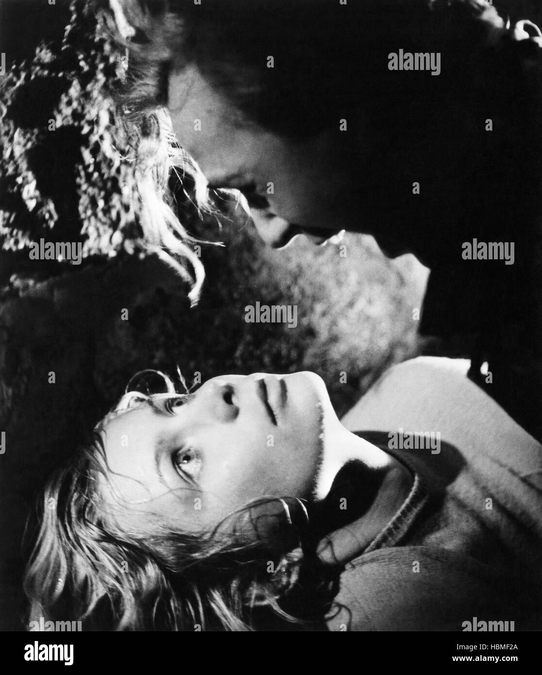 THE DEVIL'S WANTON, (aka FANGELSE), Doris Svedlund (left), 1949 Stock Photo - Alamy