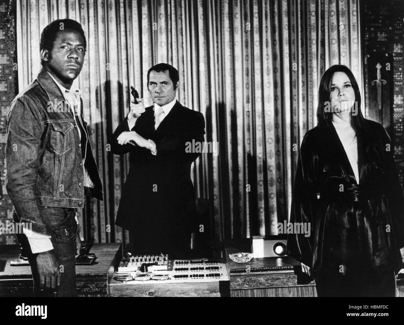 DIAMONDS, Richard Roundtree, Robert Shaw, Barbara Seagull, (aka Barbara ...