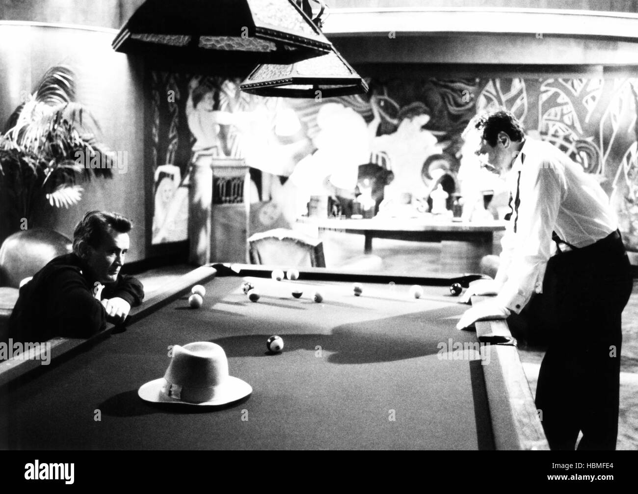 DILLINGER AND CAPONE, from left, Martin Sheen, F. Murray Abraham, 1995 ...