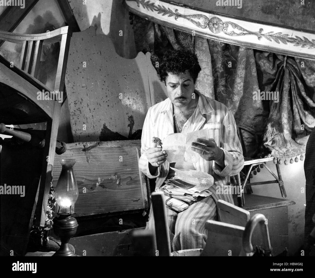 DIVORCE - ITALIAN STYLE, Marcello Mastroianni, 1961 Stock Photo - Alamy