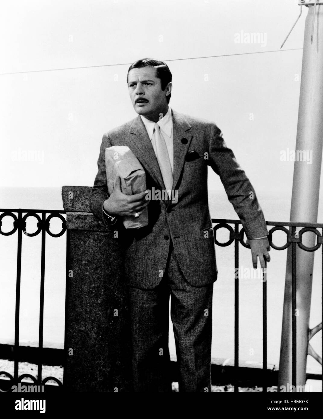 Divorzio all'italiana 1961 hi-res stock photography and images - Alamy