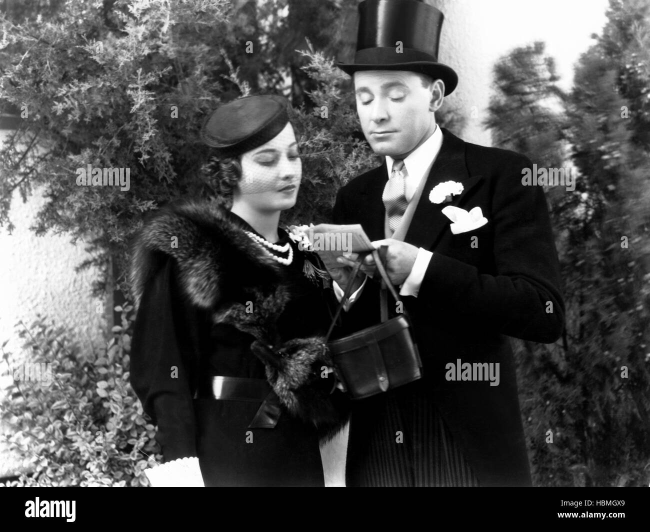THE DARK ANGEL, from left, Merle Oberon, Herbert Marshall, 1935 Stock ...