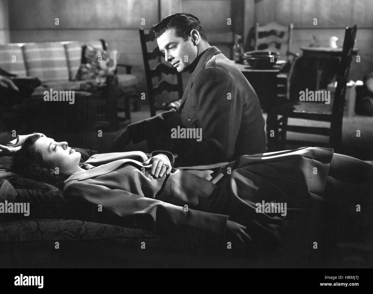 DARK MOUNTAIN, Ellen Drew, Robert Lowery, 1944 Stock Photo - Alamy