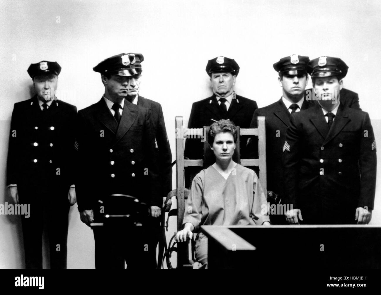 DANIEL, Lindsay Crouse, (seated), 1983, ©Paramount/courtesy Everett ...