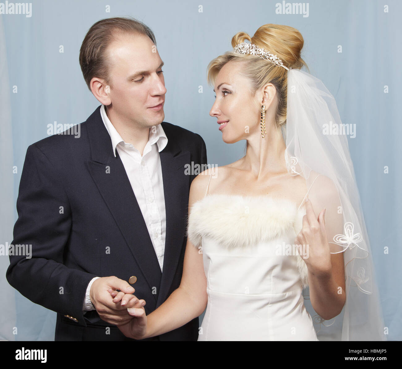 Happy groom hi-res stock photography and images - Alamy