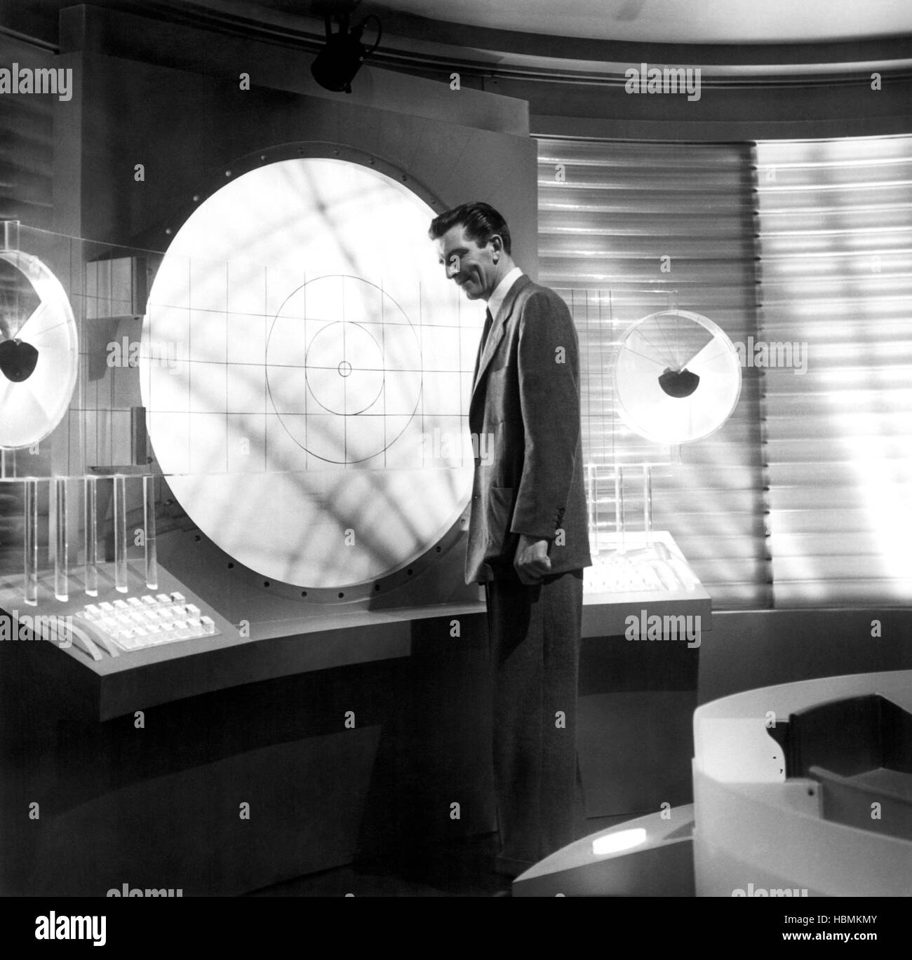 THE DAY THE EARTH STOOD STILL, Michael Rennie, 1951, TM & Copyright (c ...