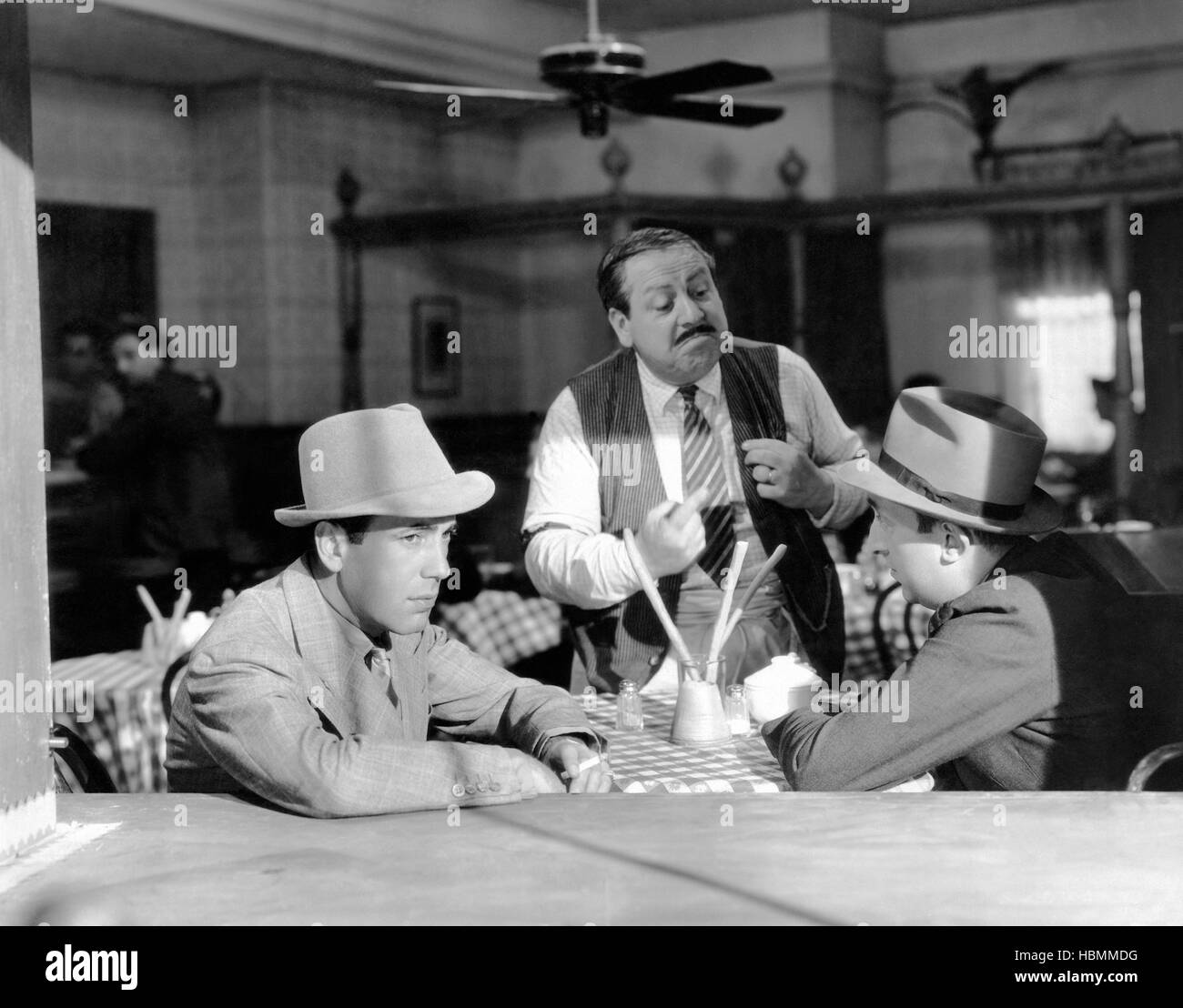 DEAD END, from left, Humphrey Bogart, George Humbert, Allen Jenkins ...