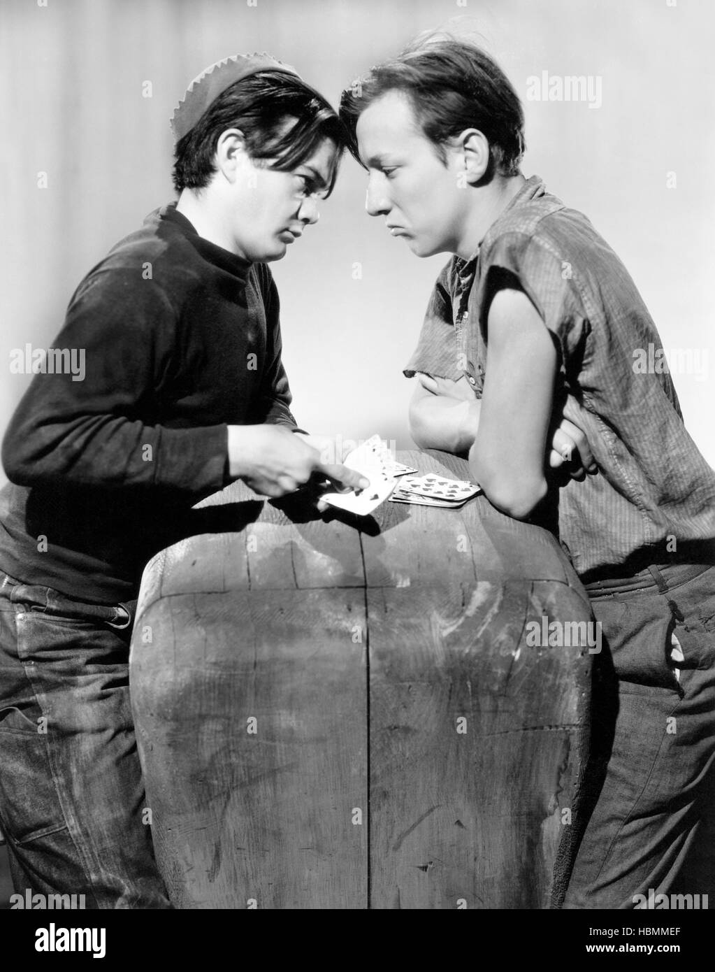 DEAD END, from left: Leo Gorcey, Huntz Hall, 1937 Stock Photo - Alamy
