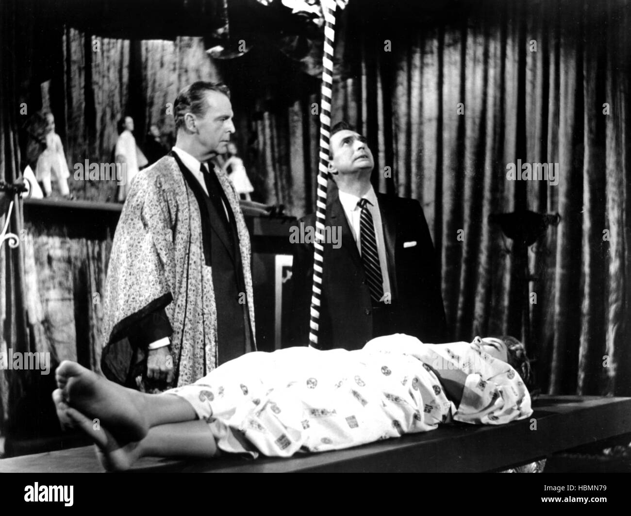 THE DEVIL'S HAND, Neil Hamilton, Ariadna Welter, Robert Alda, 1962 ...