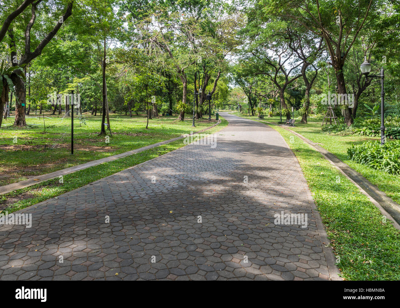Clean pathway hi-res stock photography and images - Alamy