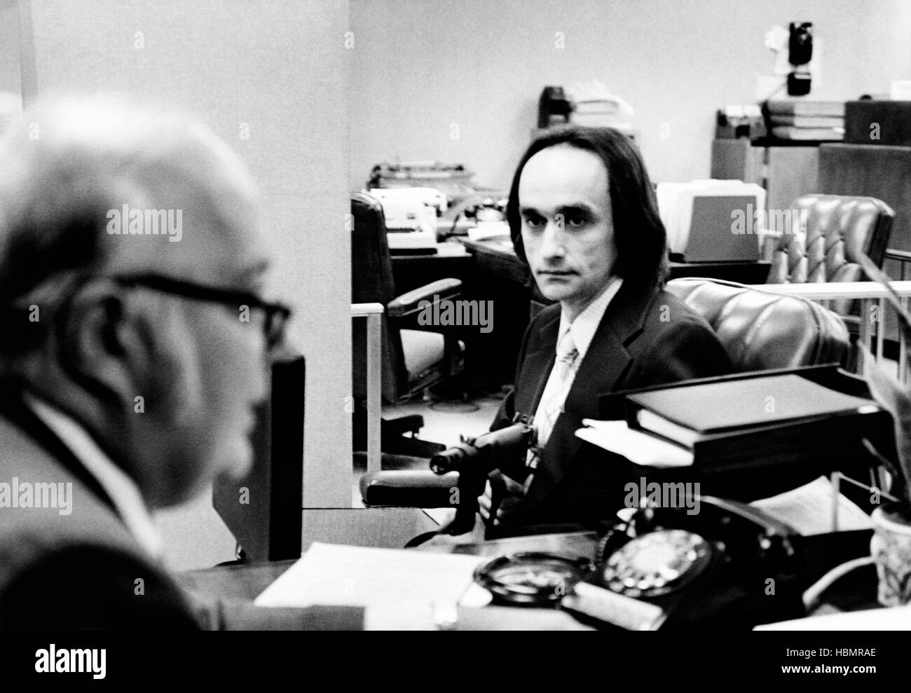 DOG DAY AFTERNOON, from left: Sully Boyar, John Cazale, 1975 Stock ...