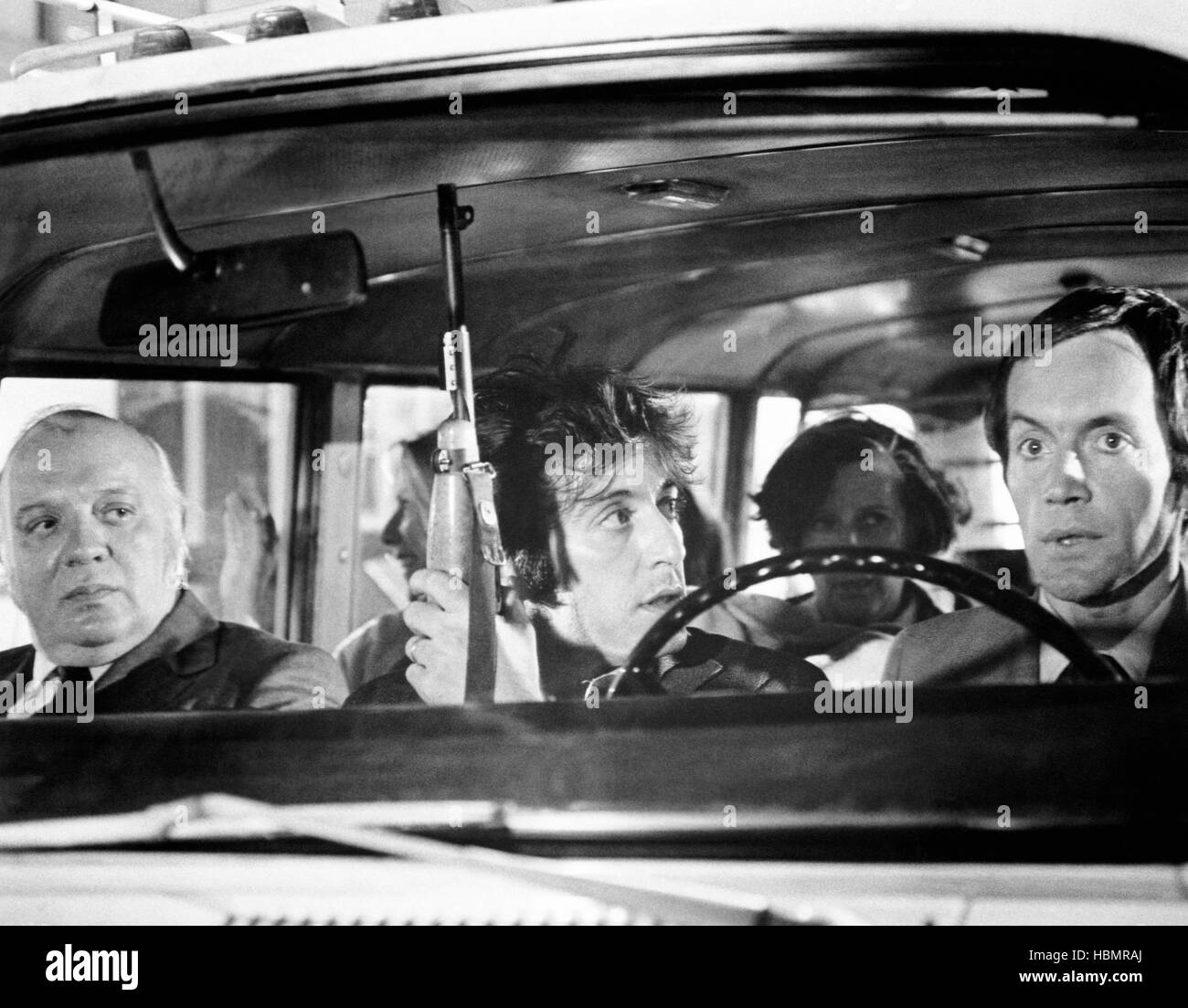 DOG DAY AFTERNOON, front from left: Sully Boyar, Al Pacion, Lance ...