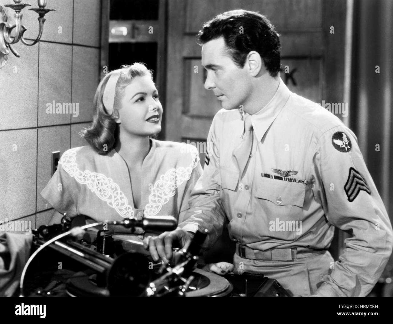 DUFFY'S TAVERN, from left, Marjorie Reynolds, Barry Sullivan, 1945 ...