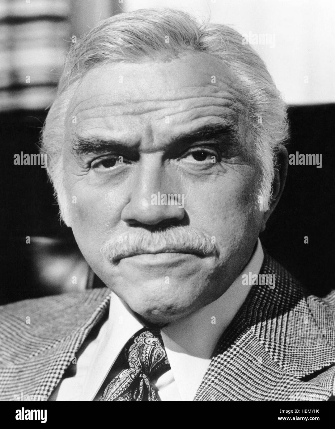 EARTHQUAKE, Lorne Greene, 1974 Stock Photo - Alamy