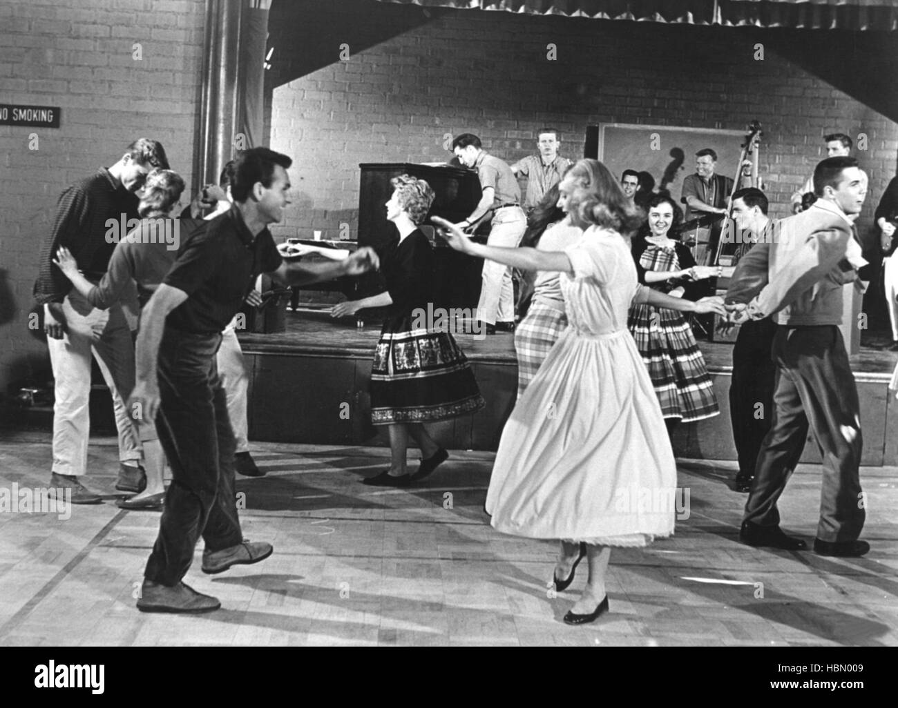 EARTH VS. THE SPIDER, 1958 Stock Photo - Alamy