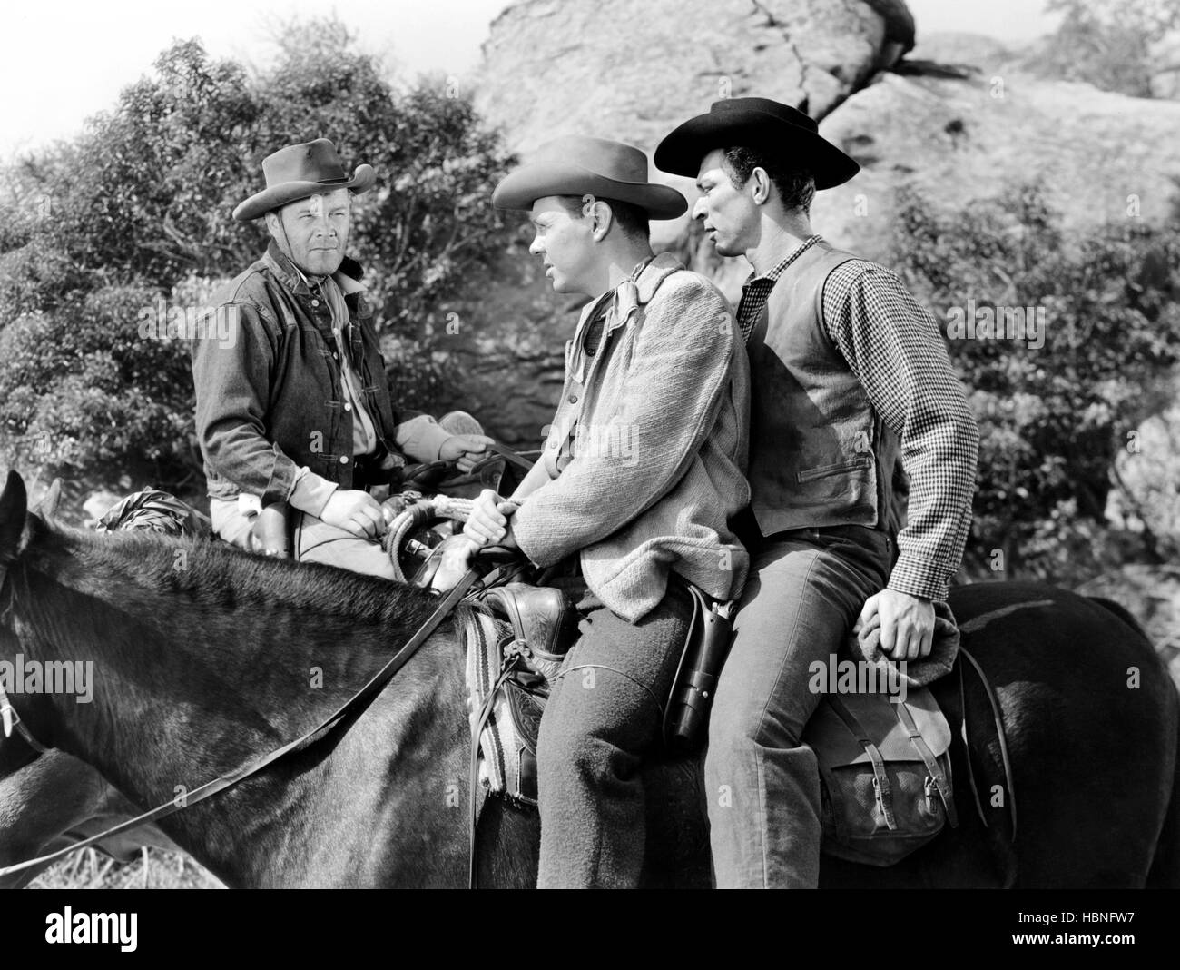 THE DESPERADO, from left: Wayne Morris, James Lydon, Lee Van Cleef ...