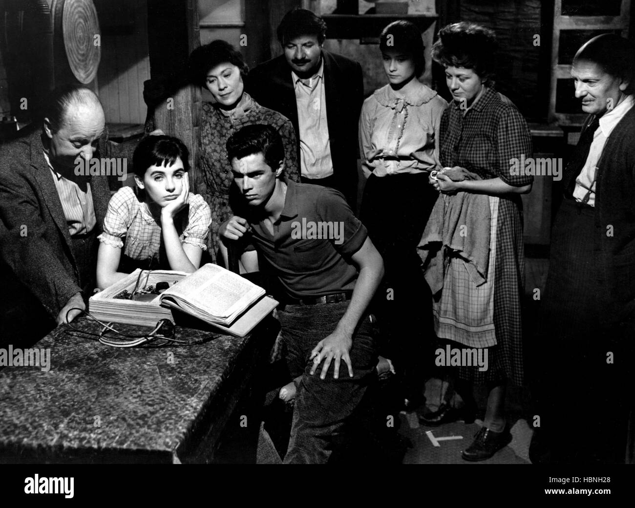 THE DIARY OF ANNE FRANK, Ed Wynn, Millie Perkins, Gusti Huber, Richard ...