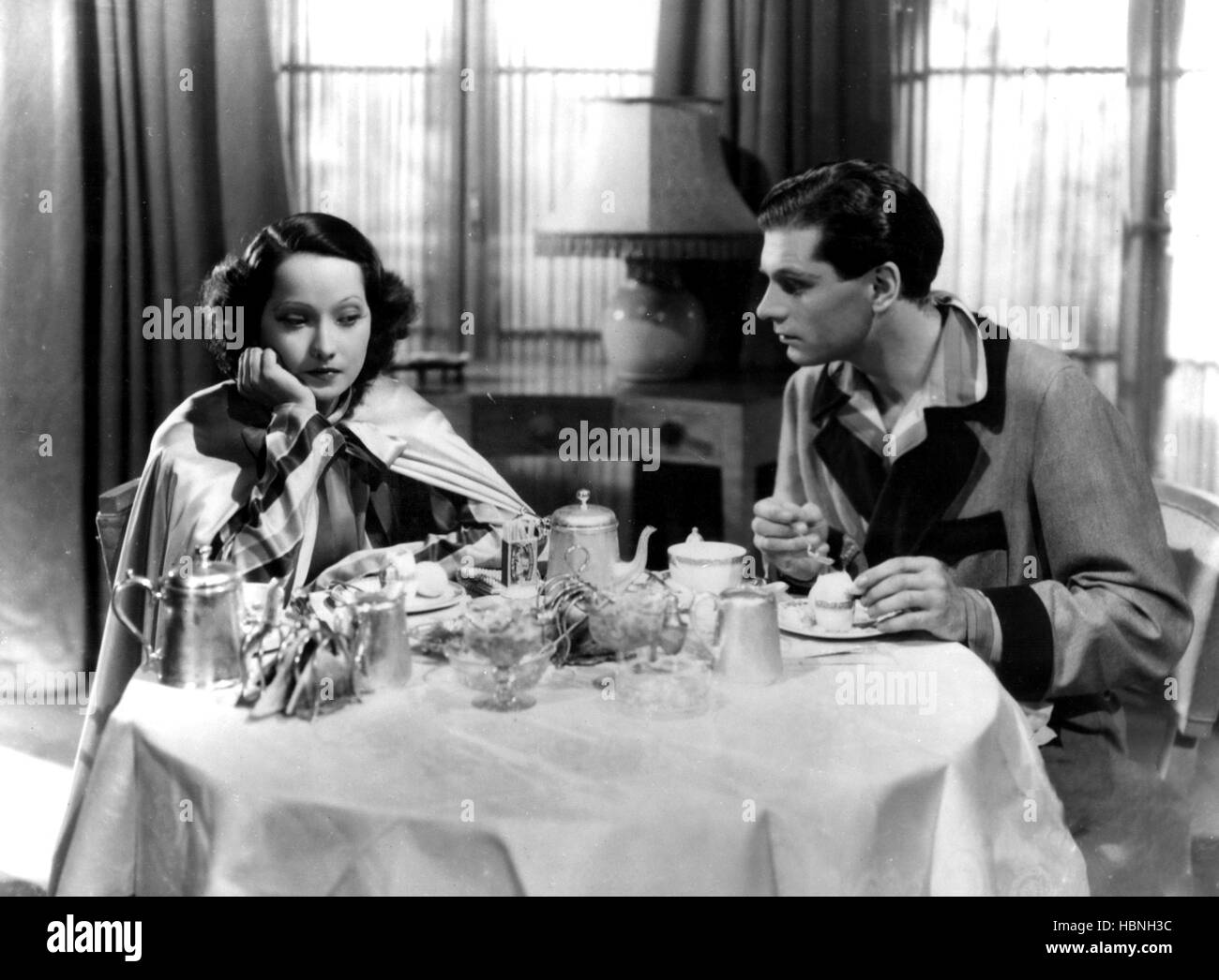 THE DIVORCE OF LADY X, Merle Oberon, Laurence Olivier, 1938 Stock Photo ...
