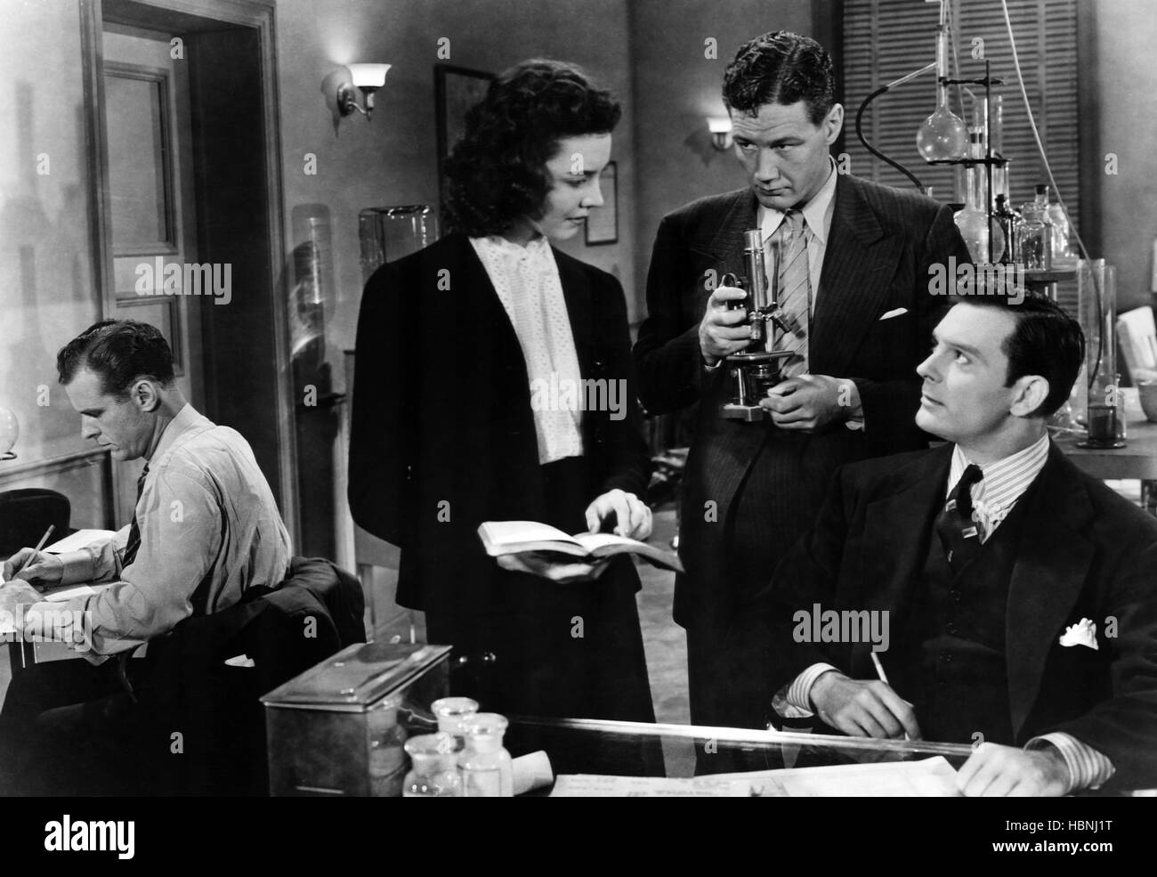 DICK TRACY'S G-MEN, Jennifer Jones, Ted Pearson, Ralph Byrd, 1939 Stock Photo - Alamy