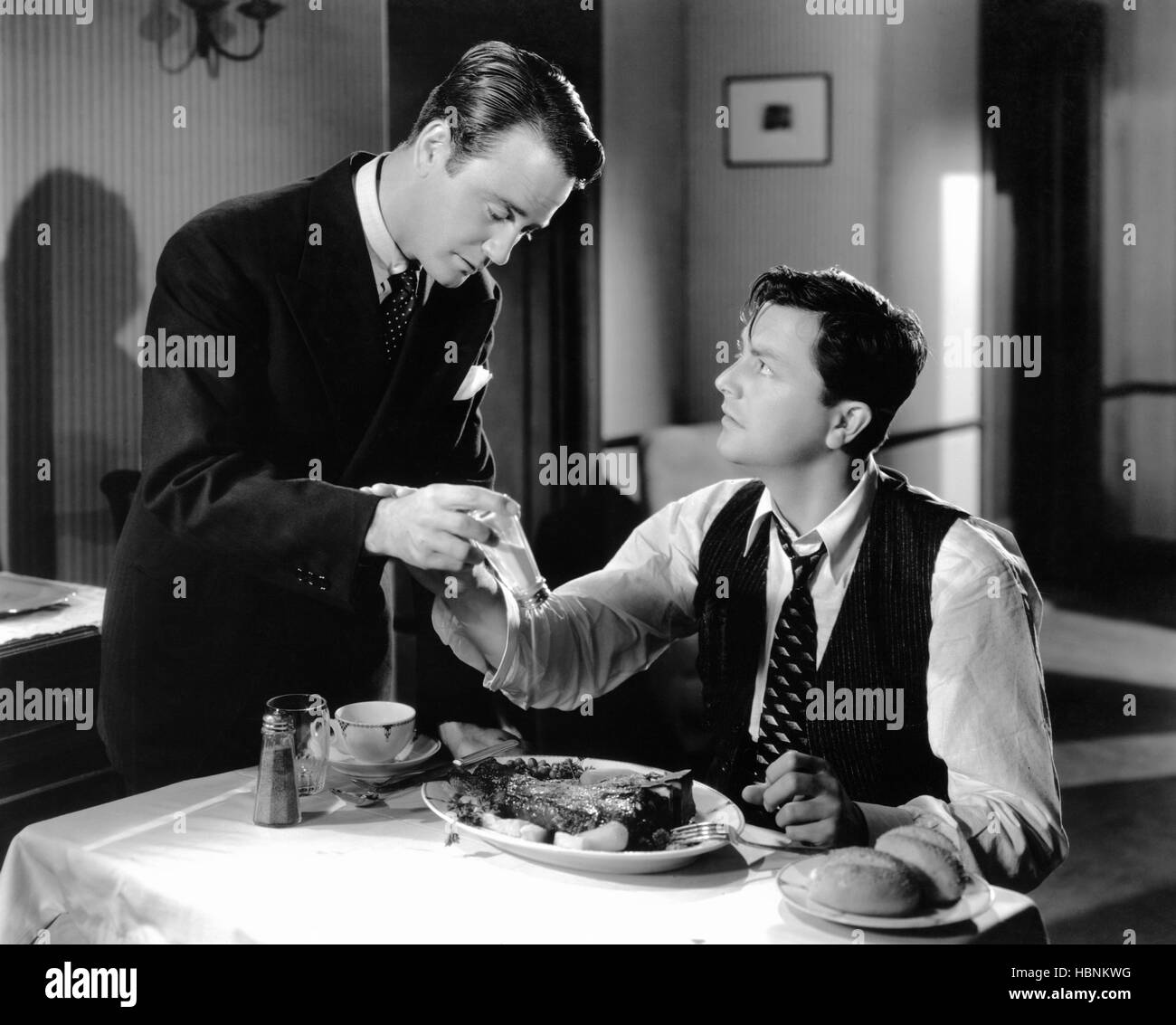 DE. KILDARE'S CRISIS, from left: Lew Ayres, Robert Young, 1940 Stock ...