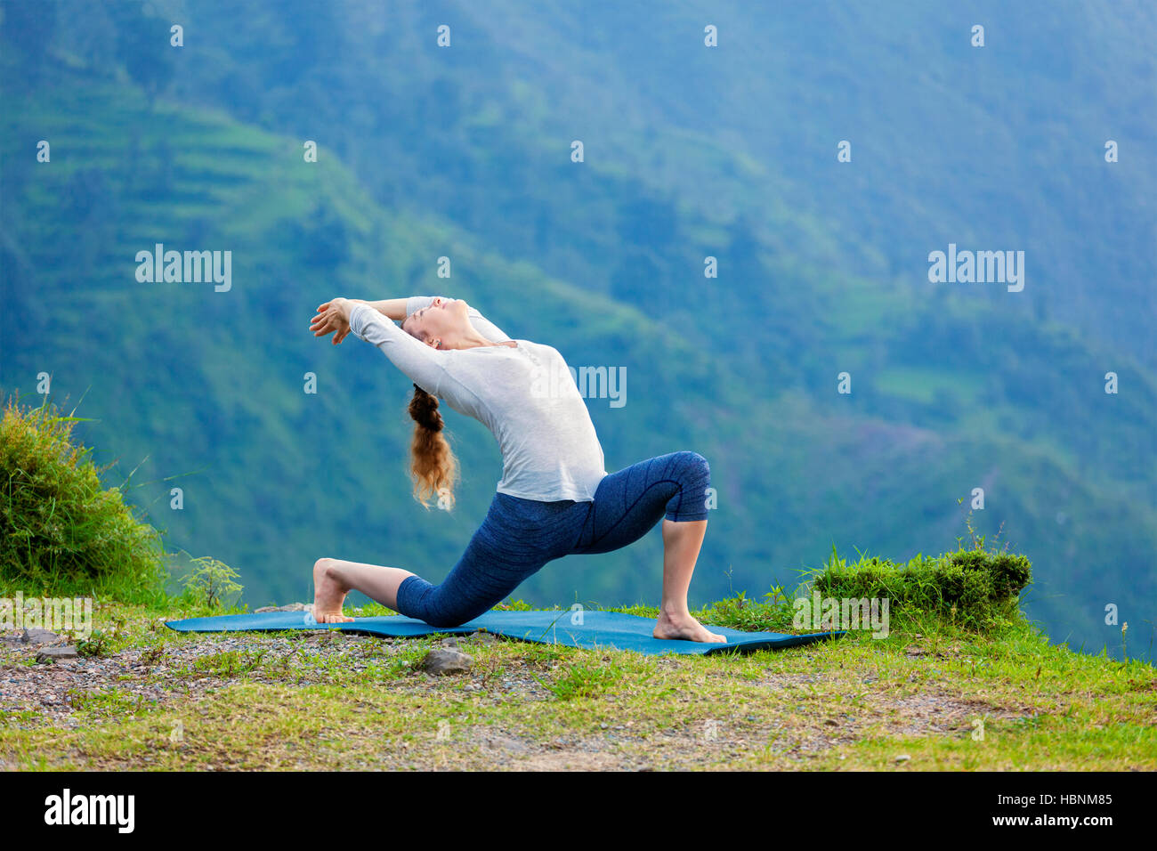 Anjaneyasana hi-res stock photography and images - Alamy