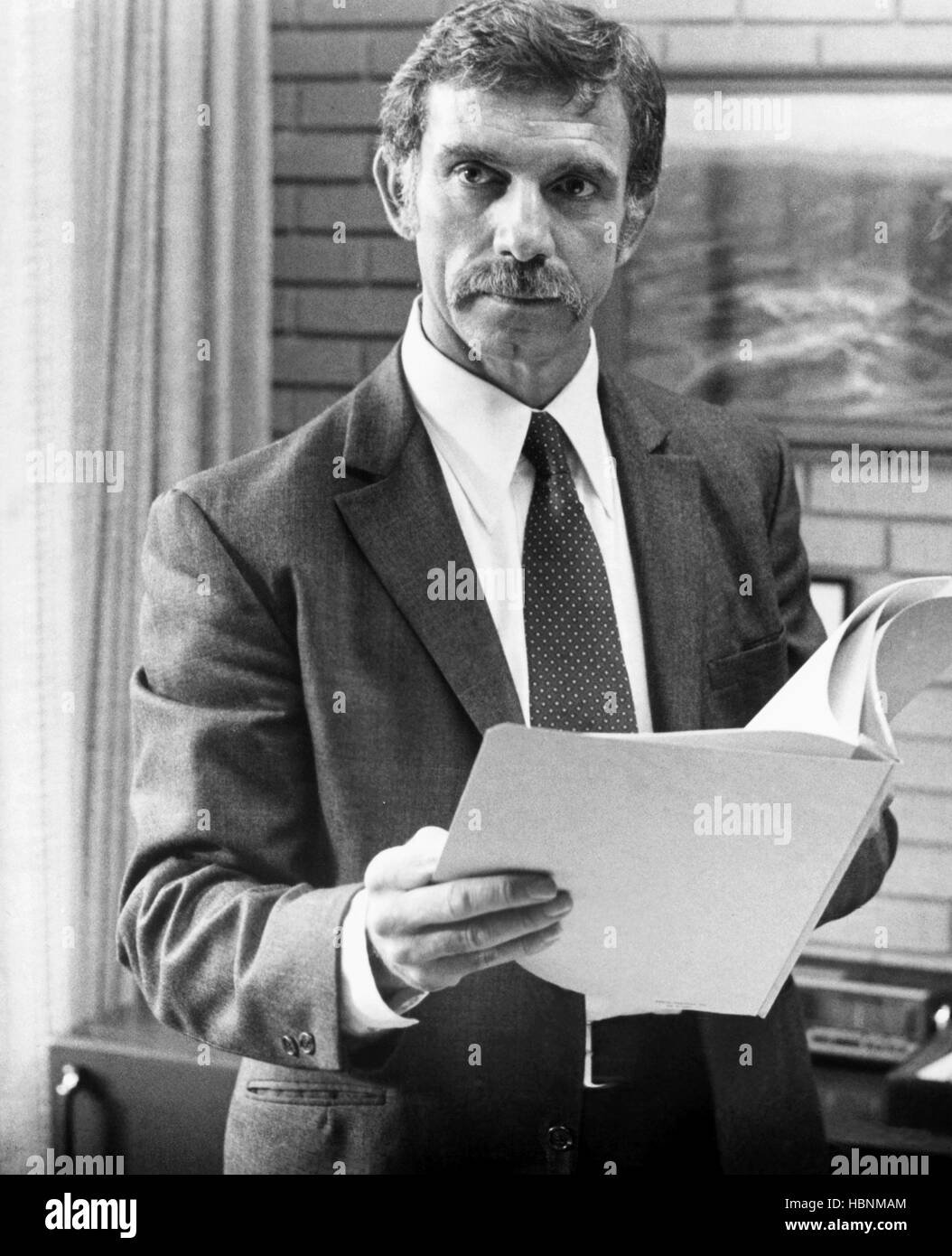 THE DROWNING POOL, Anthony Franciosa, 1975 Stock Photo - Alamy